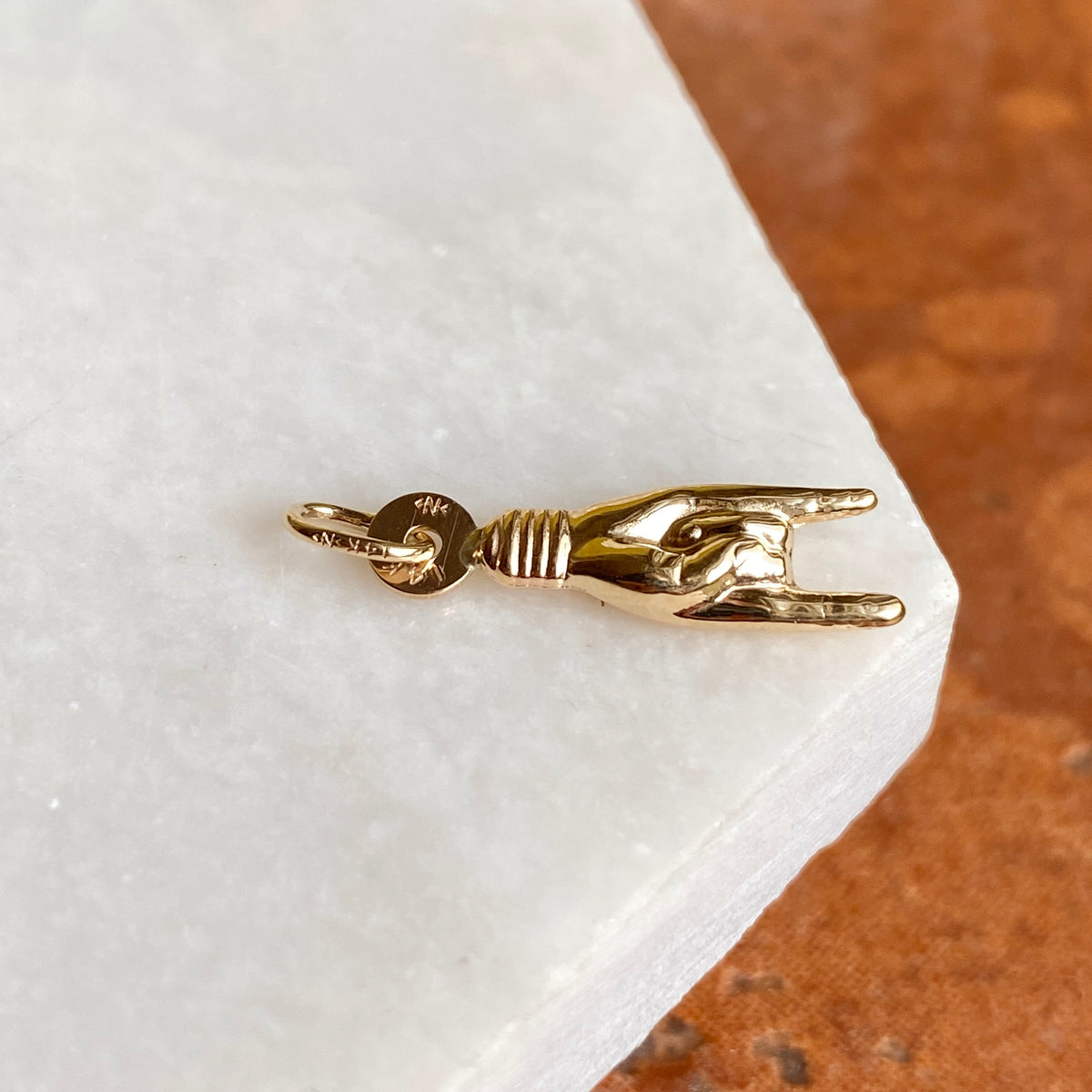 14KT Yellow Gold 3D Italian Mano Cornuto Pendant Charm 22mm – LSJ