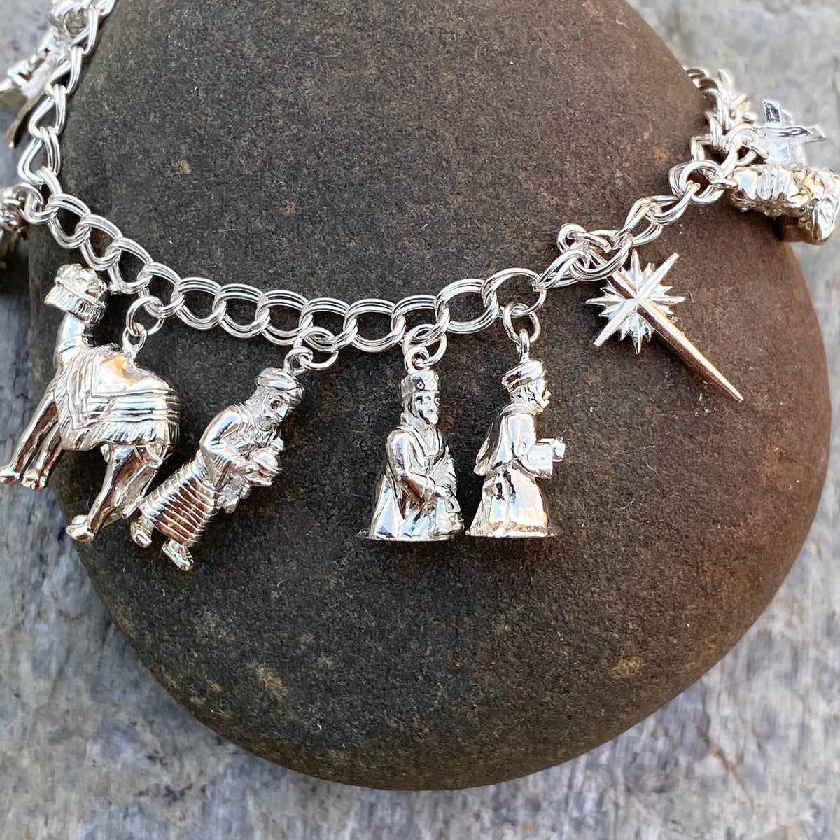 Sterling Silver Nativity 13 Charm Bracelet – LSJ
