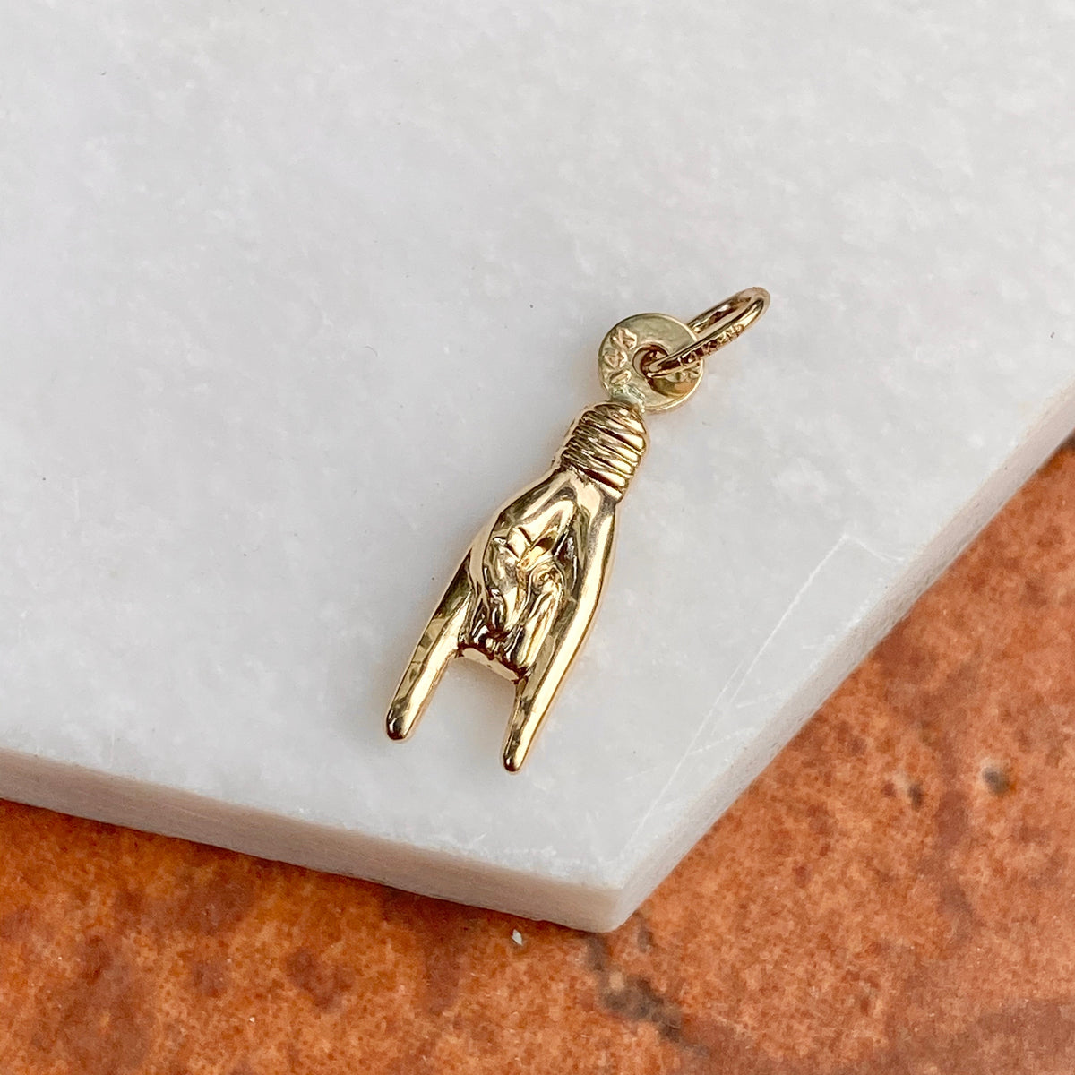 14KT Yellow Gold 3D Italian Mano Cornuto Pendant Charm 22mm – LSJ